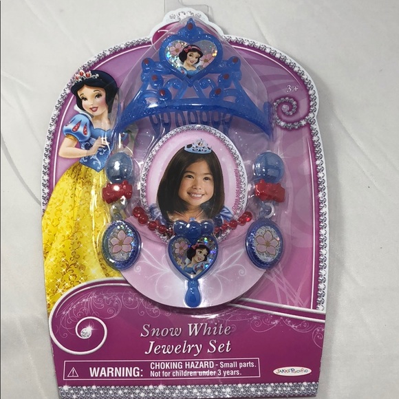 Disney | Accessories | Snow White Jewelry Set | Poshmark